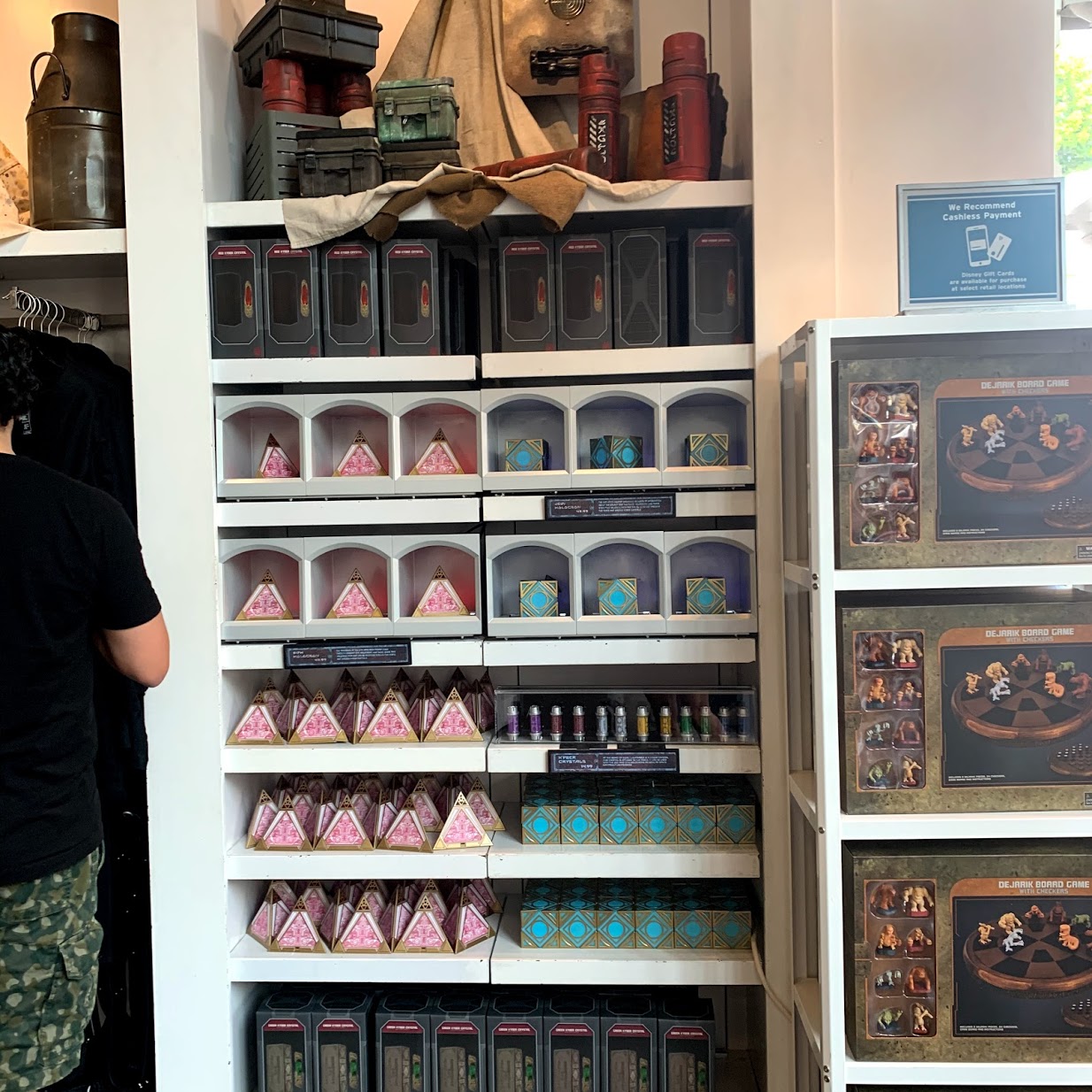 Star Wars Trading Post Opens at Downtown Disney ⋆ Disney Dopamine